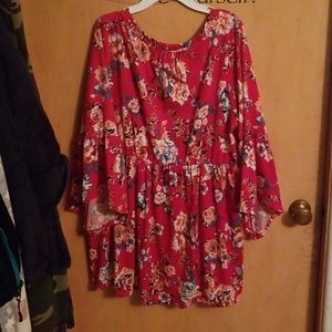 Absolutely Famous | Tops | Cute Red Top With Coral And Turquoise ...